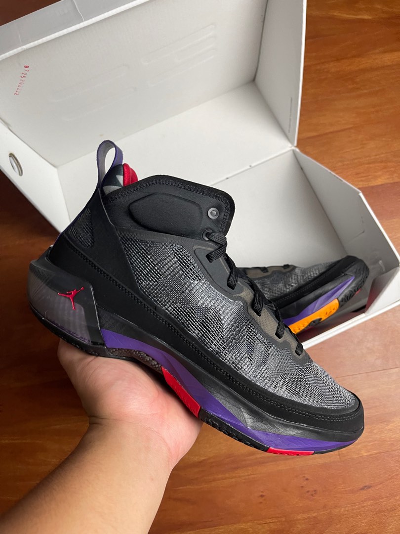 Jordan 37 'Raptors', Men's Fashion, Footwear, Sneakers on Carousell