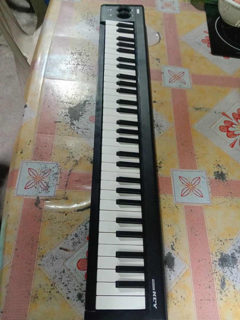 Korg microkeys 61, Hobbies & Toys, Music & Media, Musical Instruments on Carousell
