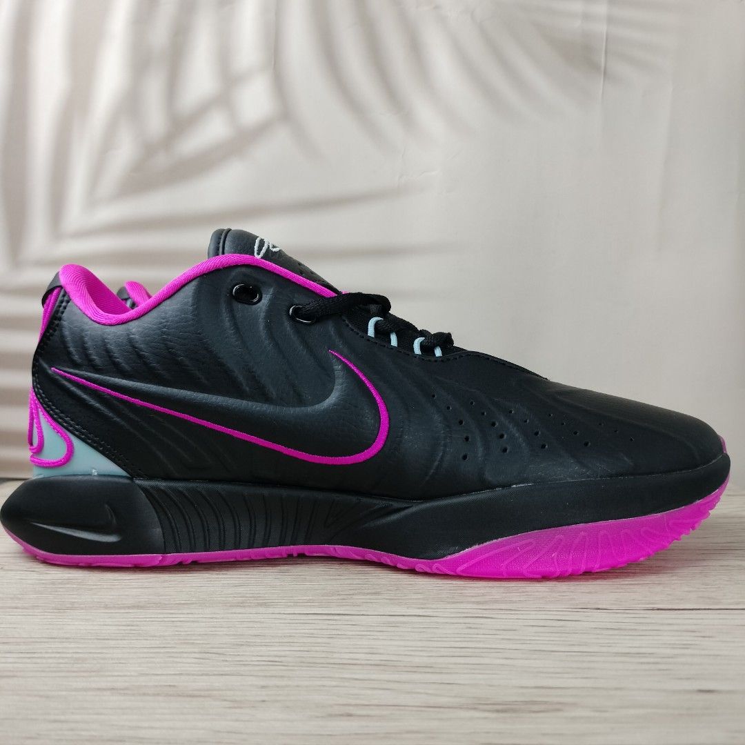 LBJ 21 Basketball Shoes, Men's Fashion, Footwear, Sneakers on Carousell