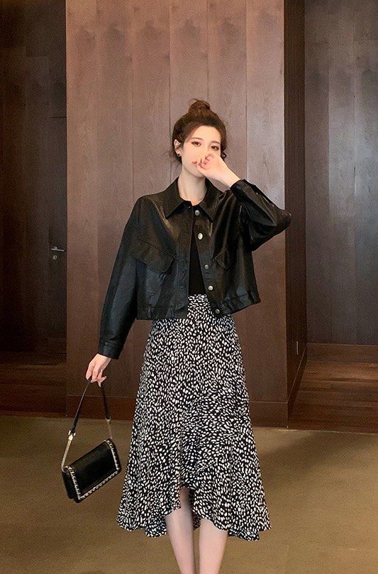 Leather jacket, Women's Fashion, Coats, Jackets and Outerwear on Carousell