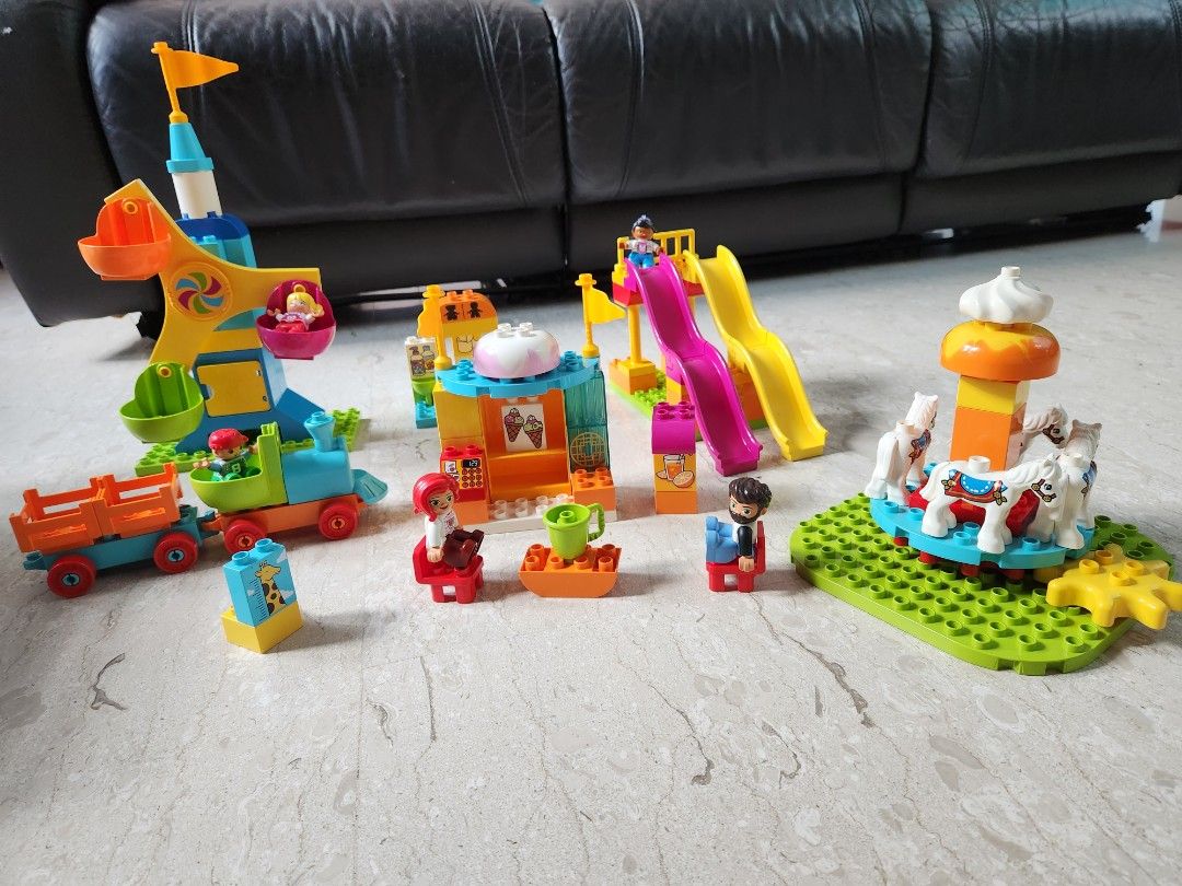 LEGO (LEGO) Duplo Duplo (R) Town 'Large Amusement Park, Hobbies & Toys ...