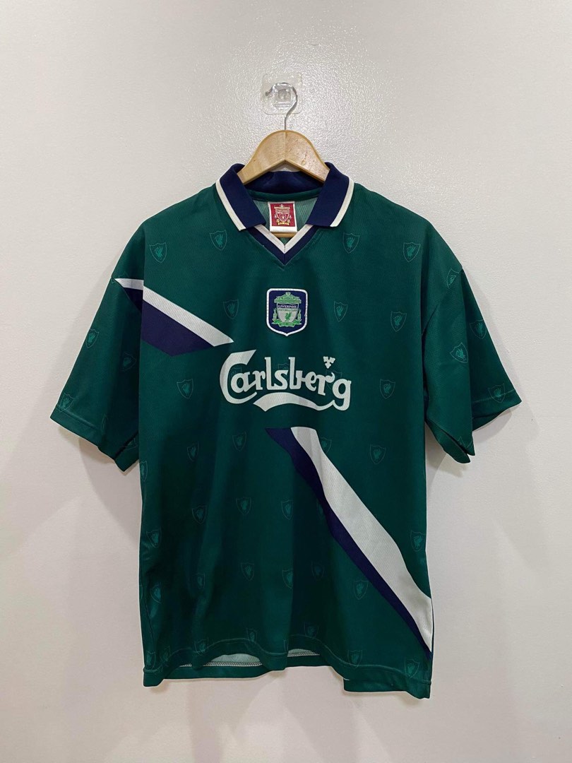 Liverpool Carlsberg Football Jersey, Men's Fashion, Activewear on Carousell