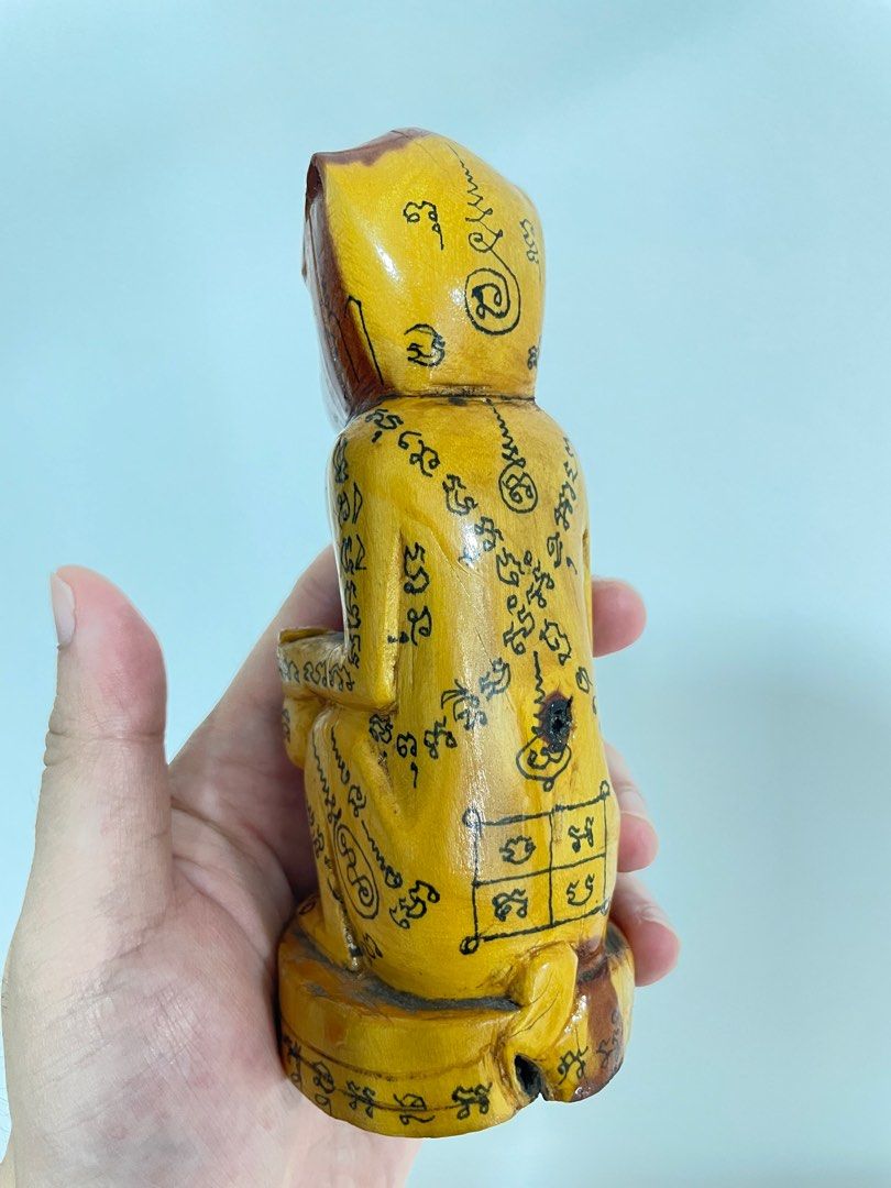 LP Klan Phaya Wanon (Wealth Monkey), Hobbies & Toys, Memorabilia ...