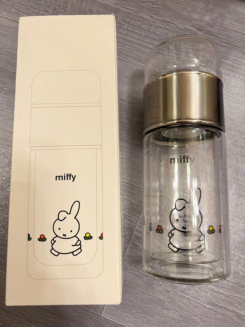 Miffy Double Wall Glass Tea Bottle -250ml, 其他, 其他 - Carousell