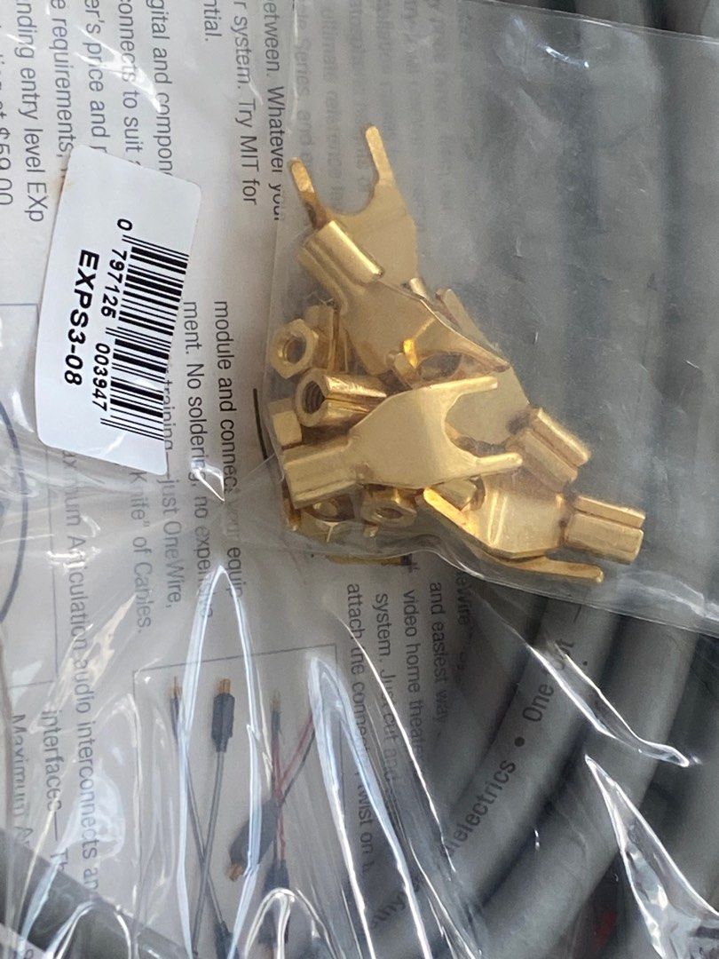 MIT EXP III speaker cable, Audio, Portable Audio Accessories on Carousell