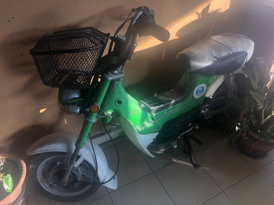 Motor honda chaly cf50 kosong tiada geran, Hobbies & Toys, Collectibles ...