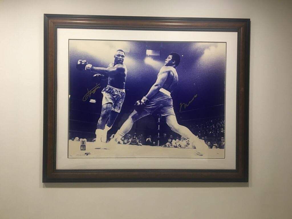 Authentic Muhammad Ali / Joe Frazier Dual Signed Frame (Thrilla in ...