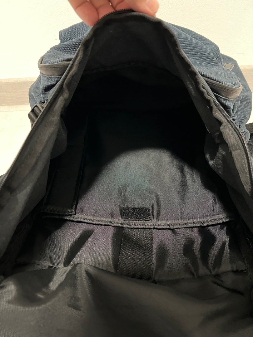 Muji minimalist bag pack with laptop compartment, Men's Fashion, Bags ...