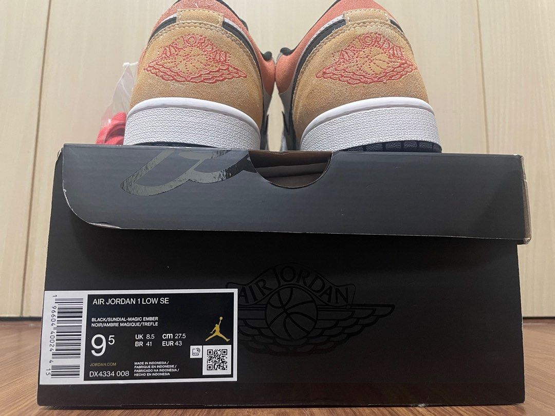 Nike Air Jordan 1 Low Flight Club, Men's Fashion, Footwear, Sneakers on ...