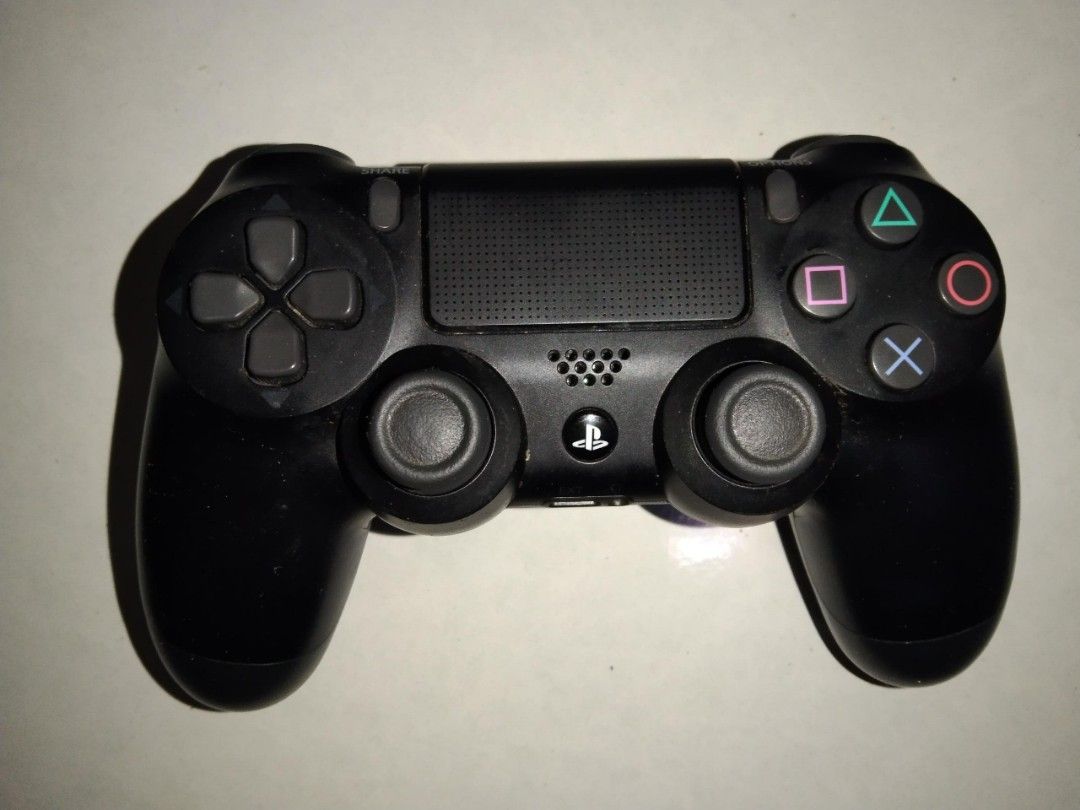 ORIGINAL DS4 SONY V2 & V1 BLACK COLOUR, Video Gaming, Gaming ...