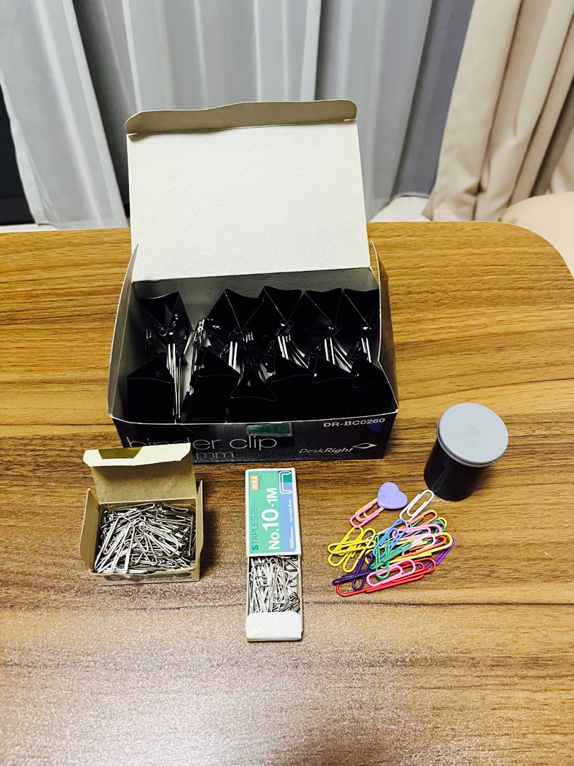 Paper clips / Stabler and Stabler Clips / File Binders, Hobbies & Toys ...