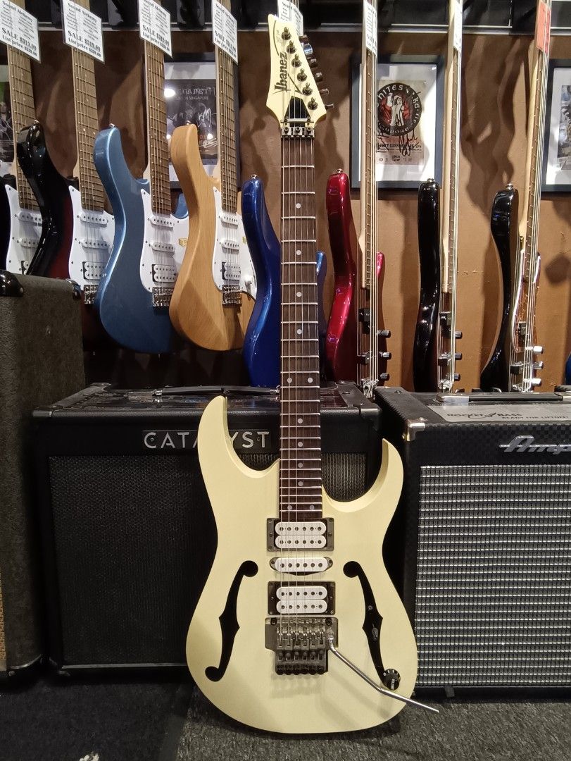 Pre-owned Ibanez PGM30 1995 Made in Japan with OHSC, Hobbies & Toys ...