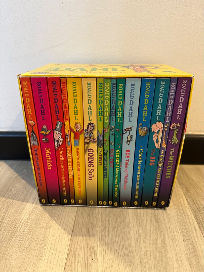 Roald Dahl Collection 15 books, Hobbies & Toys, Books & Magazines ...