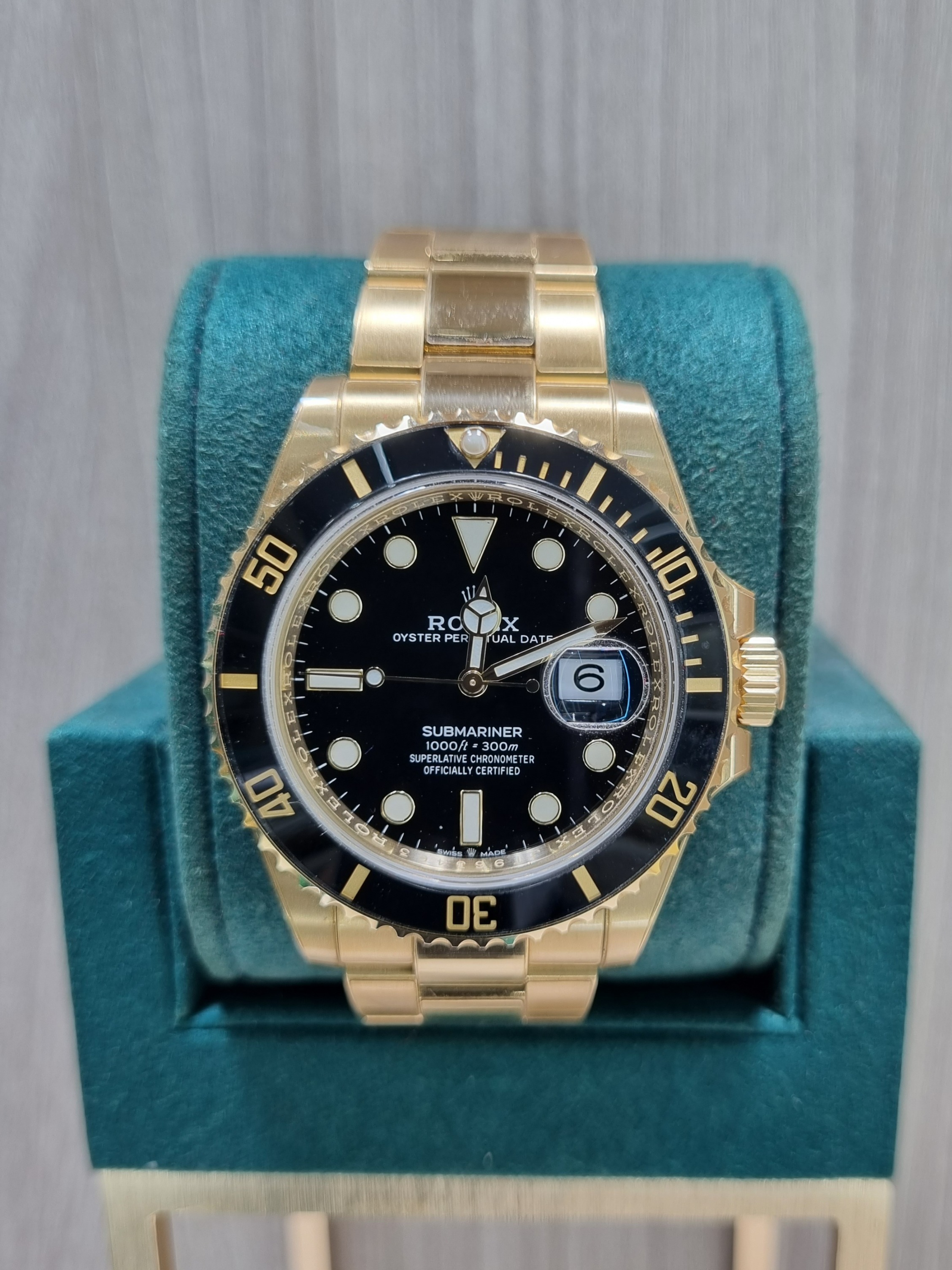 Rolex Submariner 126618 Year 2022, Luxury, Watches on Carousell