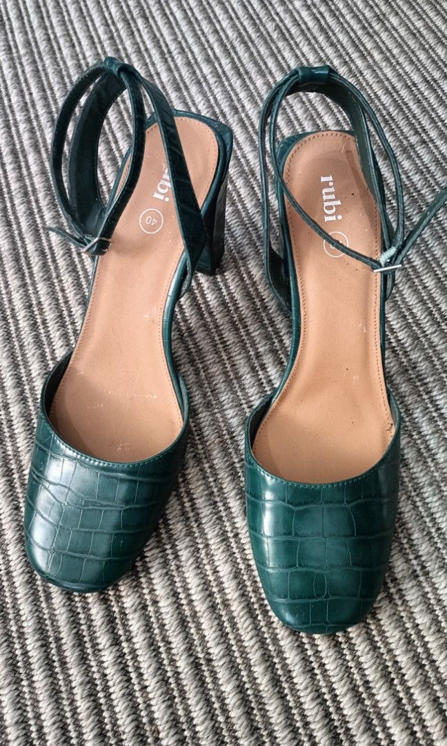 Rubi sandal, Women's Fashion, Footwear, Sandals on Carousell