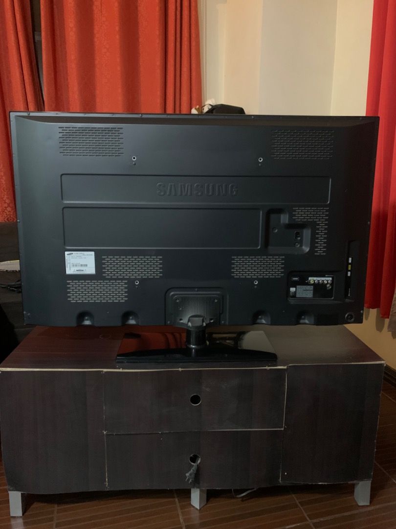 Samsung 51" Plasma TV PS51F4500AR, TV & Home Appliances, TV ...