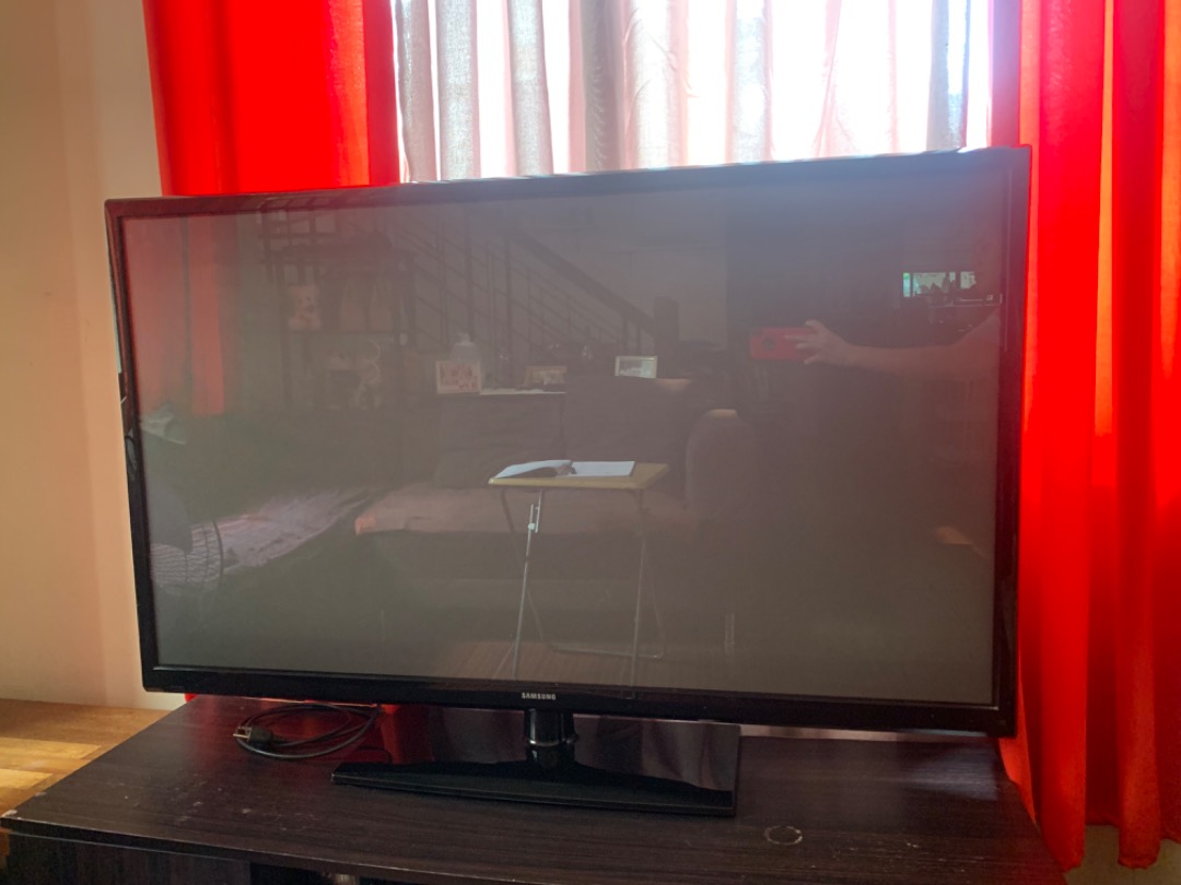 Samsung 51" Plasma TV PS51F4500AR, TV & Home Appliances, TV ...