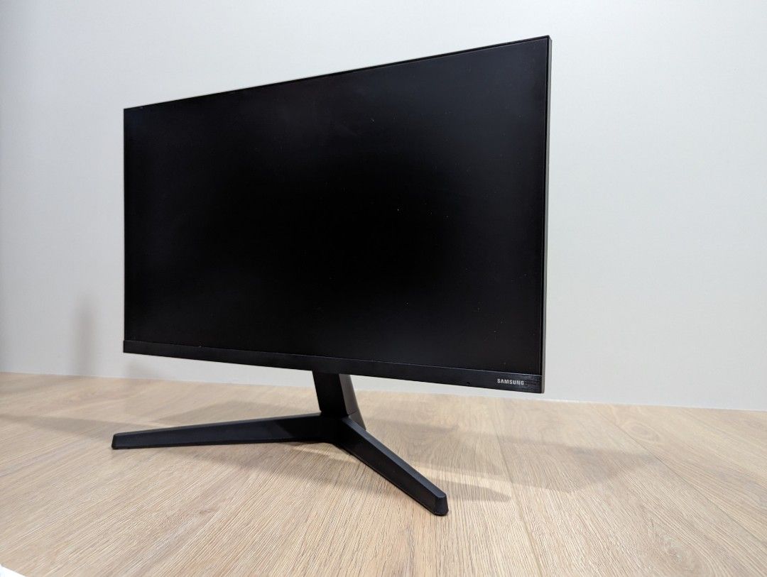 Samsung monitor 24", Computers & Tech, Parts & Accessories, Monitor ...