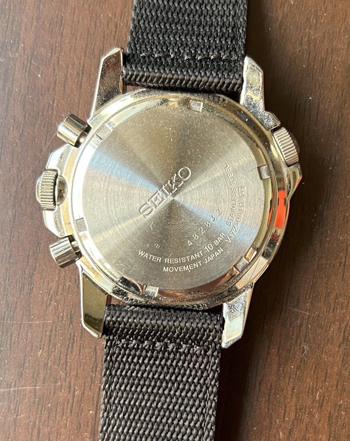 Seiko Solar Chronograph V172-0AL0 精工太陽能錶, 他的時尚, 手錶及配件, 手錶在旋轉拍賣