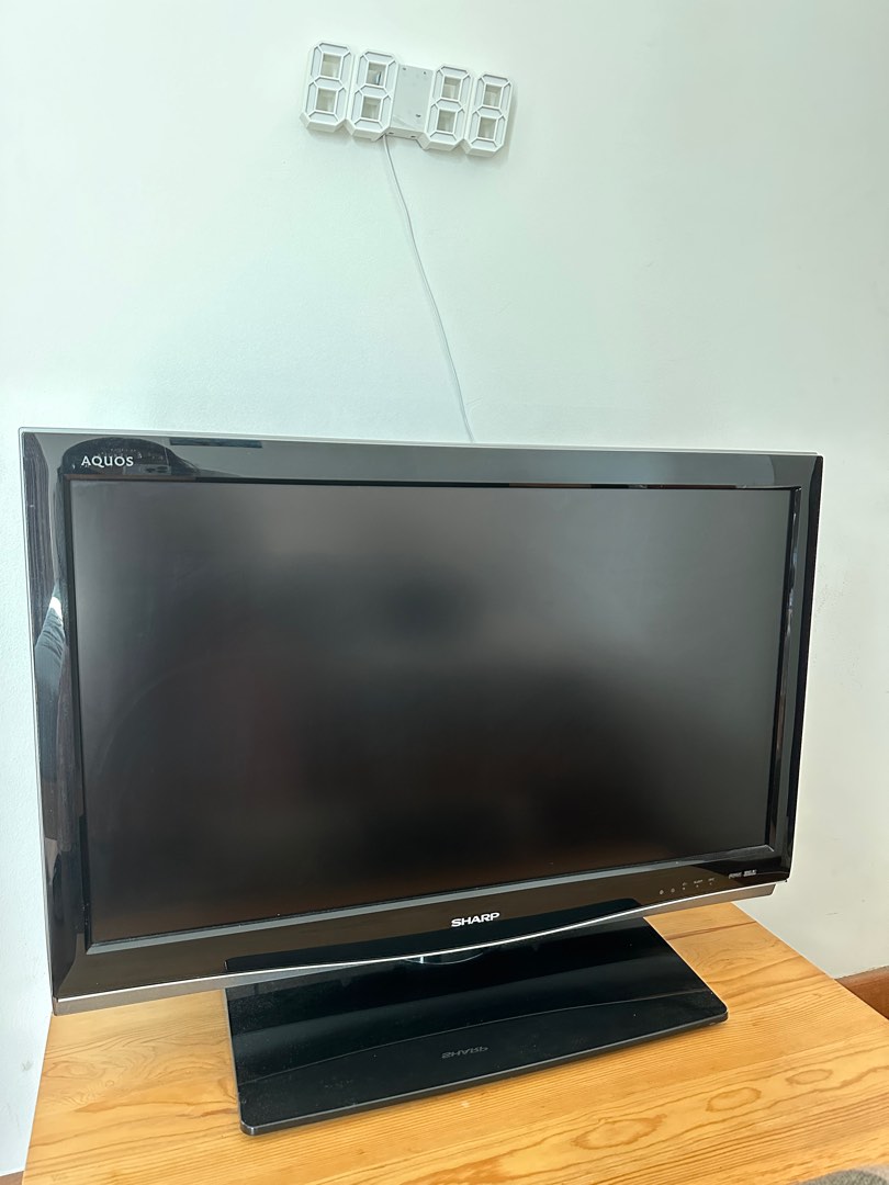 Sharp - 40 inch TV, TV & Home Appliances, TV & Entertainment, TV on ...