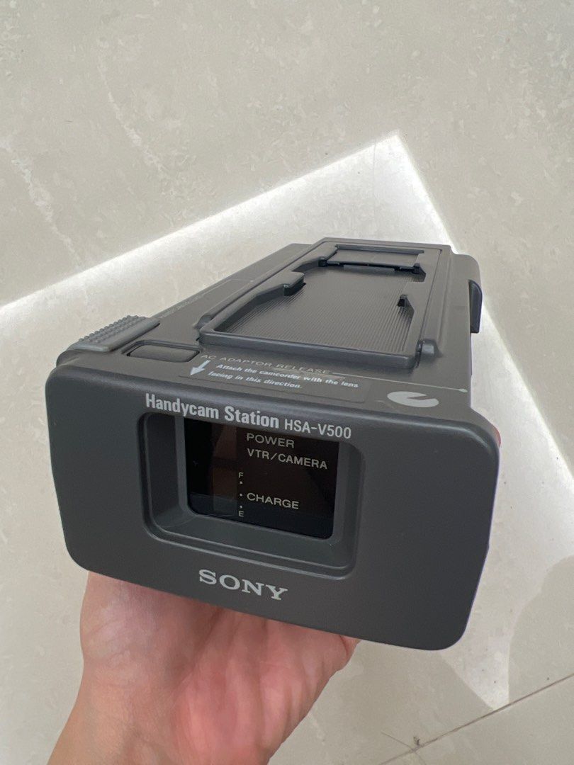 Sony video Hi8 Handycam, 攝影器材, 攝錄機 - Carousell