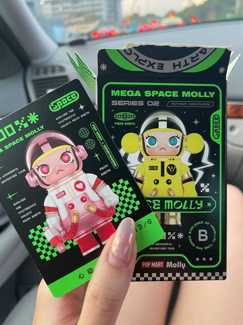 Space Molly v2, Hobbies & Toys, Toys & Games on Carousell