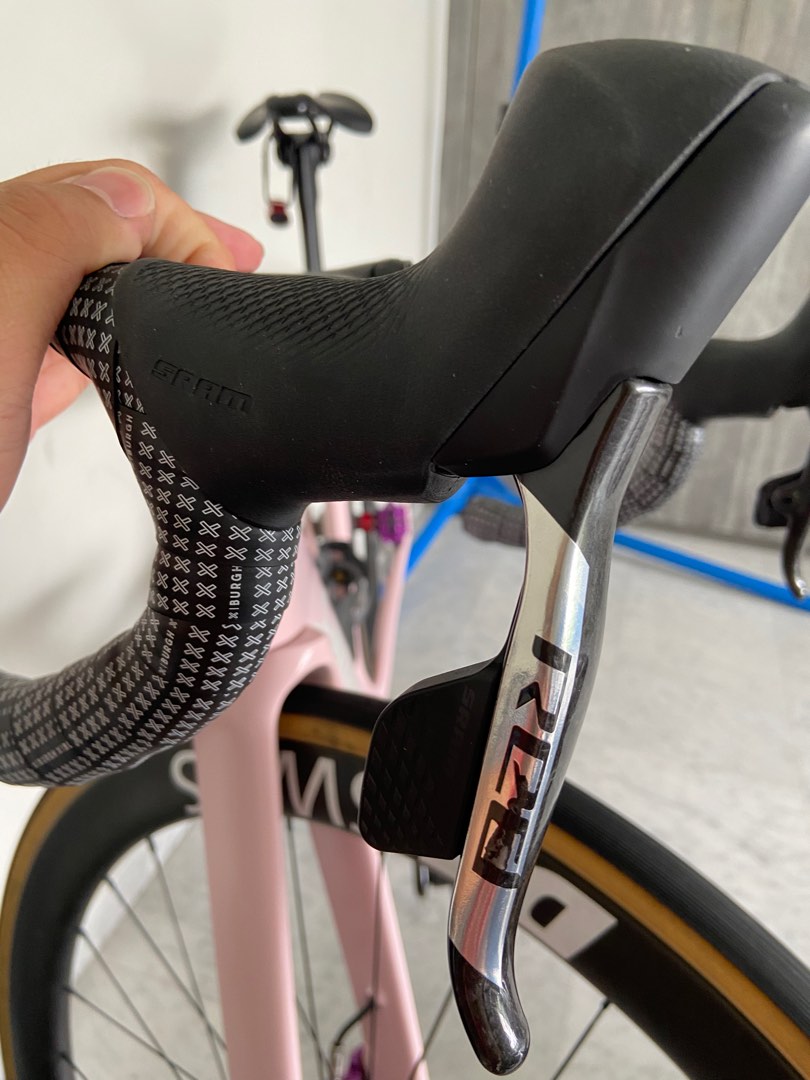 SRAM Red AXS right shifter - free left shifter, Sports Equipment ...