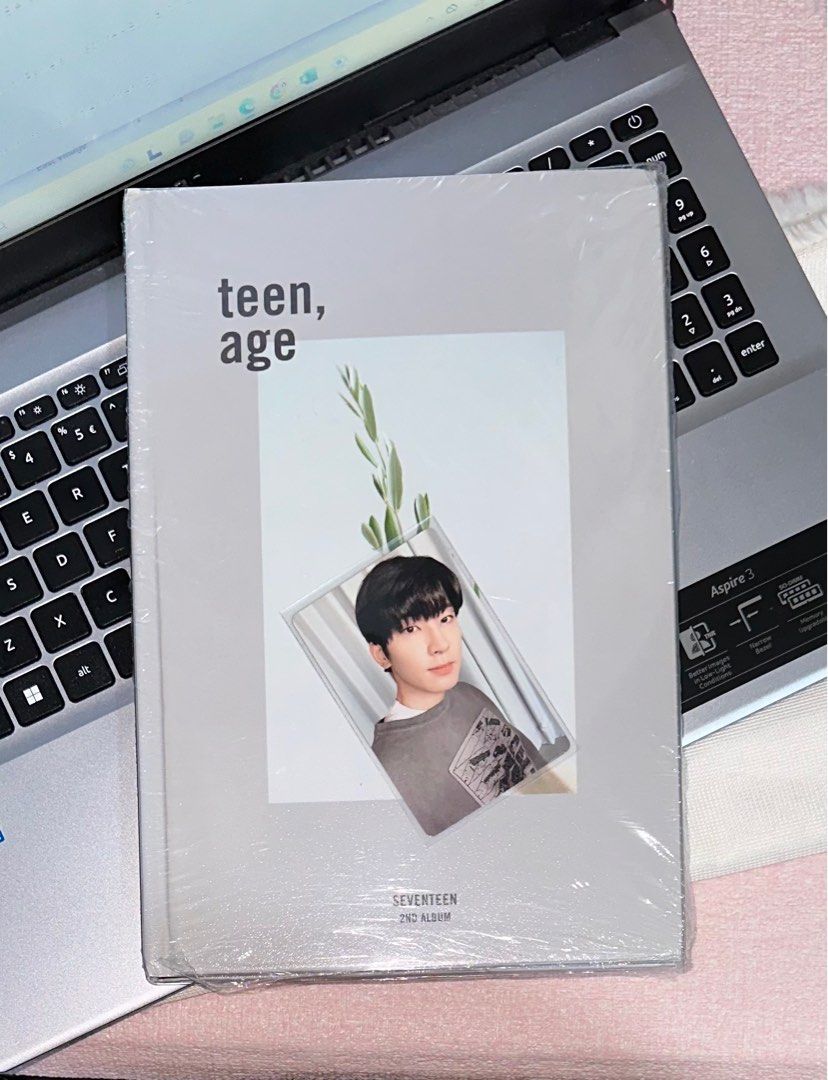 Svt wonwoo attaca yzy + teen age white, Hobbies & Toys, Memorabilia ...