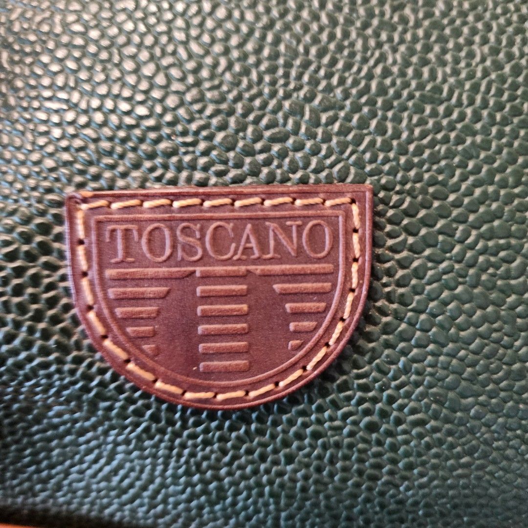 tascano hand carry bag, Women's Fashion, Bags & Wallets, Clutches on Carousell