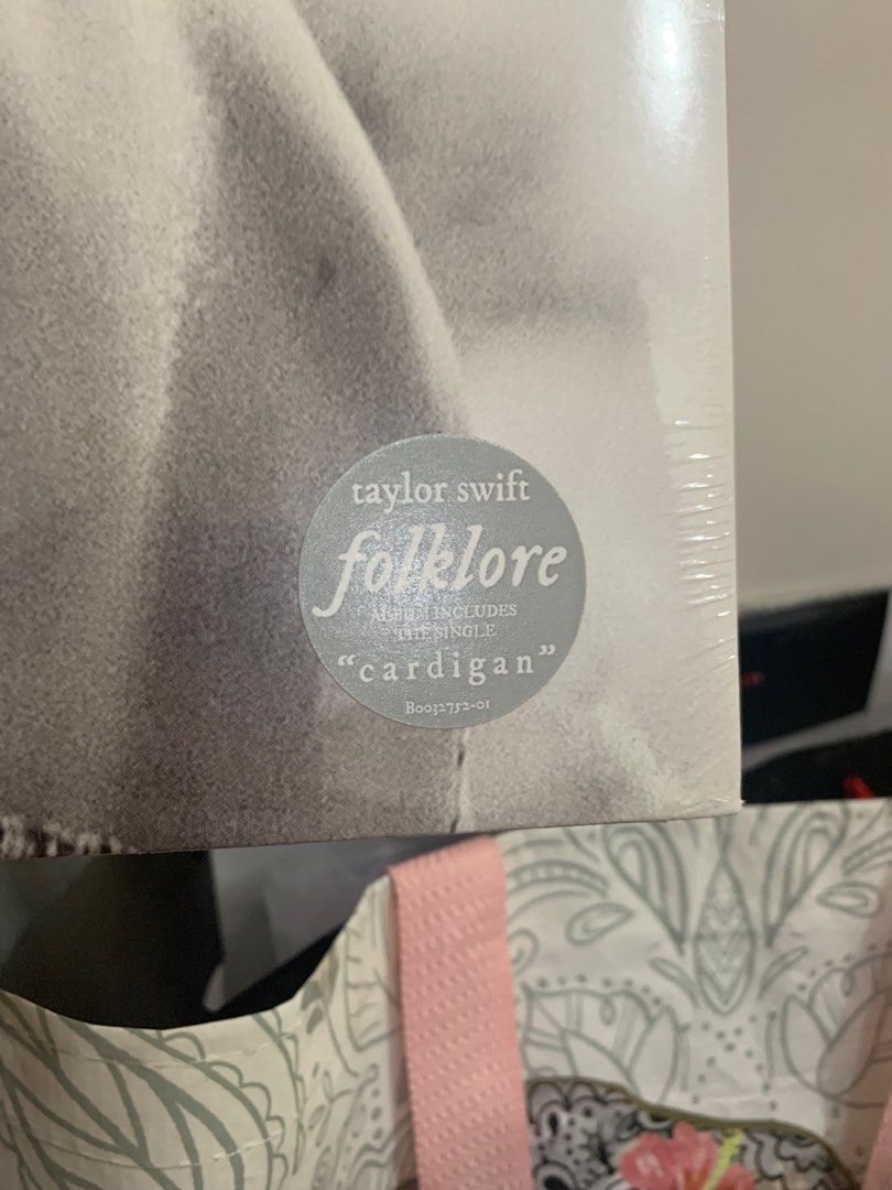 Taylor Swift - Folklore (Target 2LP Red Vinyl Exclusive), Hobbies ...