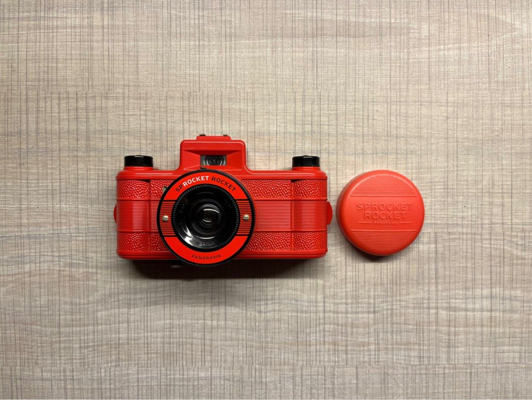 [TESTED] Lomography Sprocket Rocket Film Camera, Photography, Cameras ...