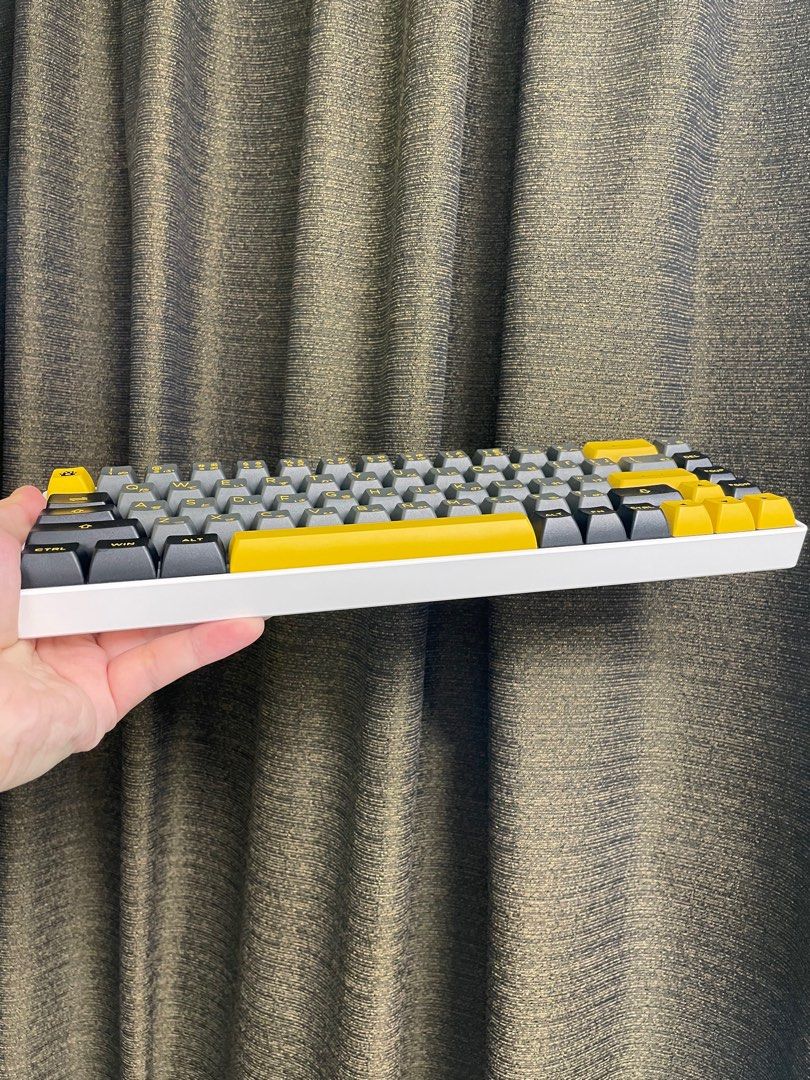 Thocky 65% Custom Mechanical Keyboard, Computers & Tech, Parts ...