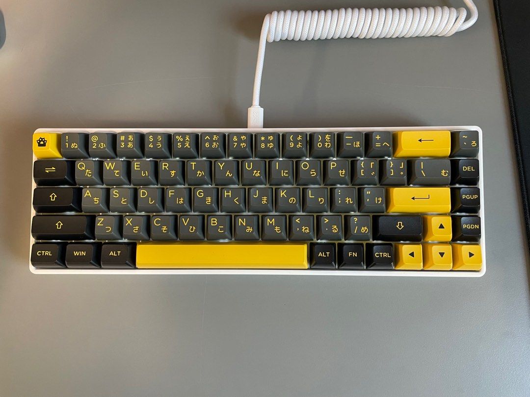 Thocky 65% Custom Mechanical Keyboard, Computers & Tech, Parts ...