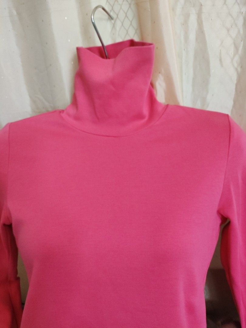 Uniqlo Barbie pink turtle neck, Women's Fashion, Tops, Longsleeves on ...