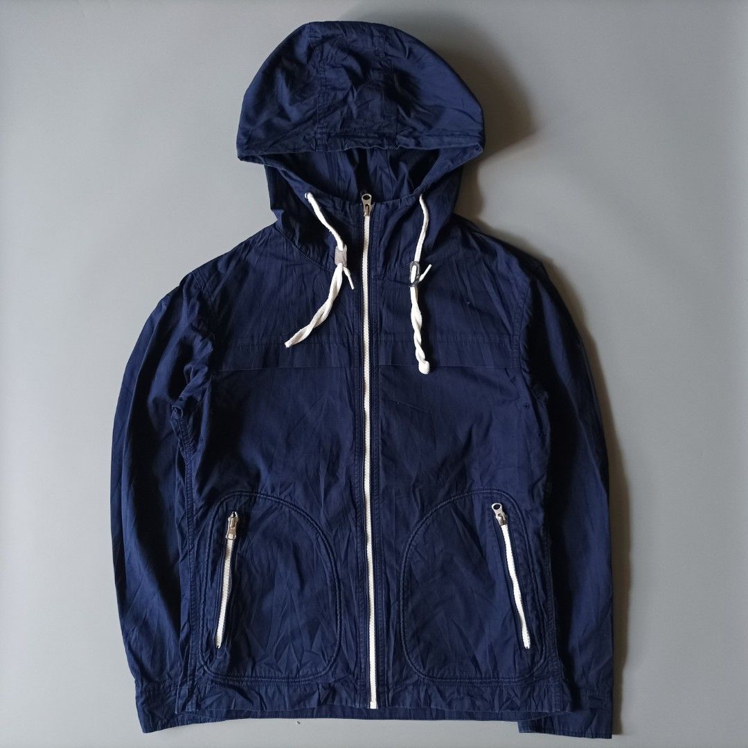 Uniqlo Biru Navy Parka, Fesyen Pria, Pakaian , Baju Luaran di Carousell