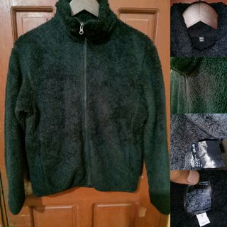 UNIQLO FAUX FUR JACKET, Women's Fashion, Coats, Jackets and Outerwear ...