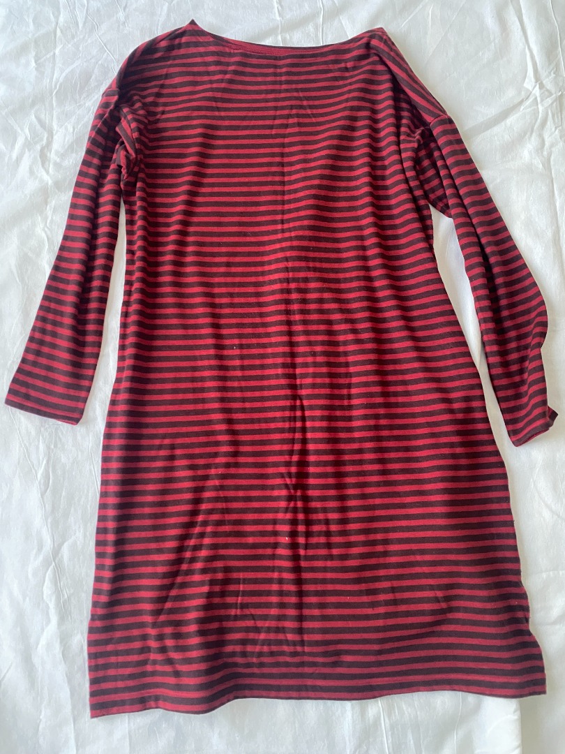 Uniqlo Heattech red striped dress, Women's Fashion, Coats, Jackets and ...