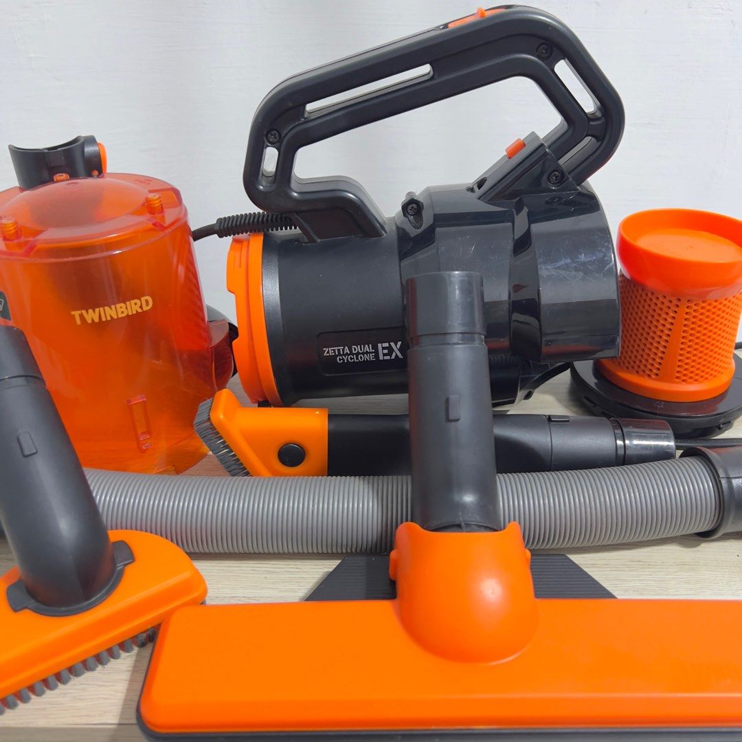 Vacuum Cleaner Twinbird TB-Q251, Elektronik, Lainnya di Carousell