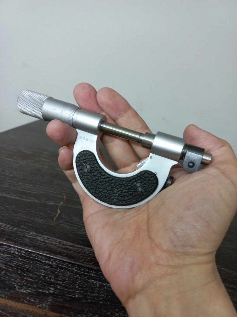 Vintage micrometer, Hobbies & Toys, Memorabilia & Collectibles, Vintage ...