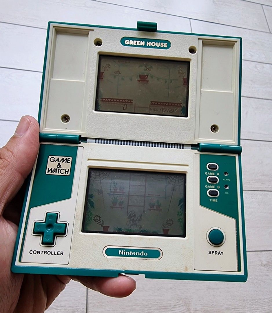 Vintage Nintendo Game & Watch Green House, Hobbies & Toys, Memorabilia ...