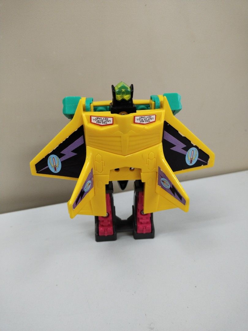 Vintage Takara 1992 G2 Transformer Fear Swoop, Hobbies & Toys ...