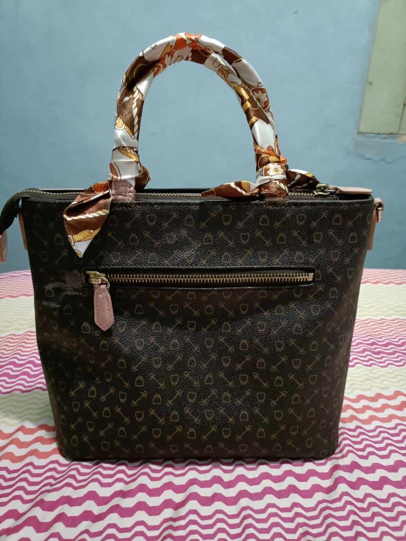 Why Bags, Women's Fashion, Bags & Wallets, Cross-body Bags on Carousell