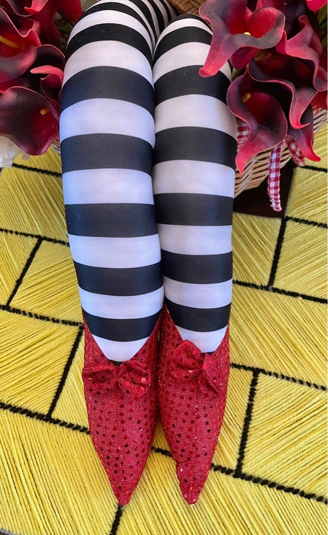 Wizard of Oz Decor - Wicked Witch Legs & Yellow Brick Road Table Runner ...