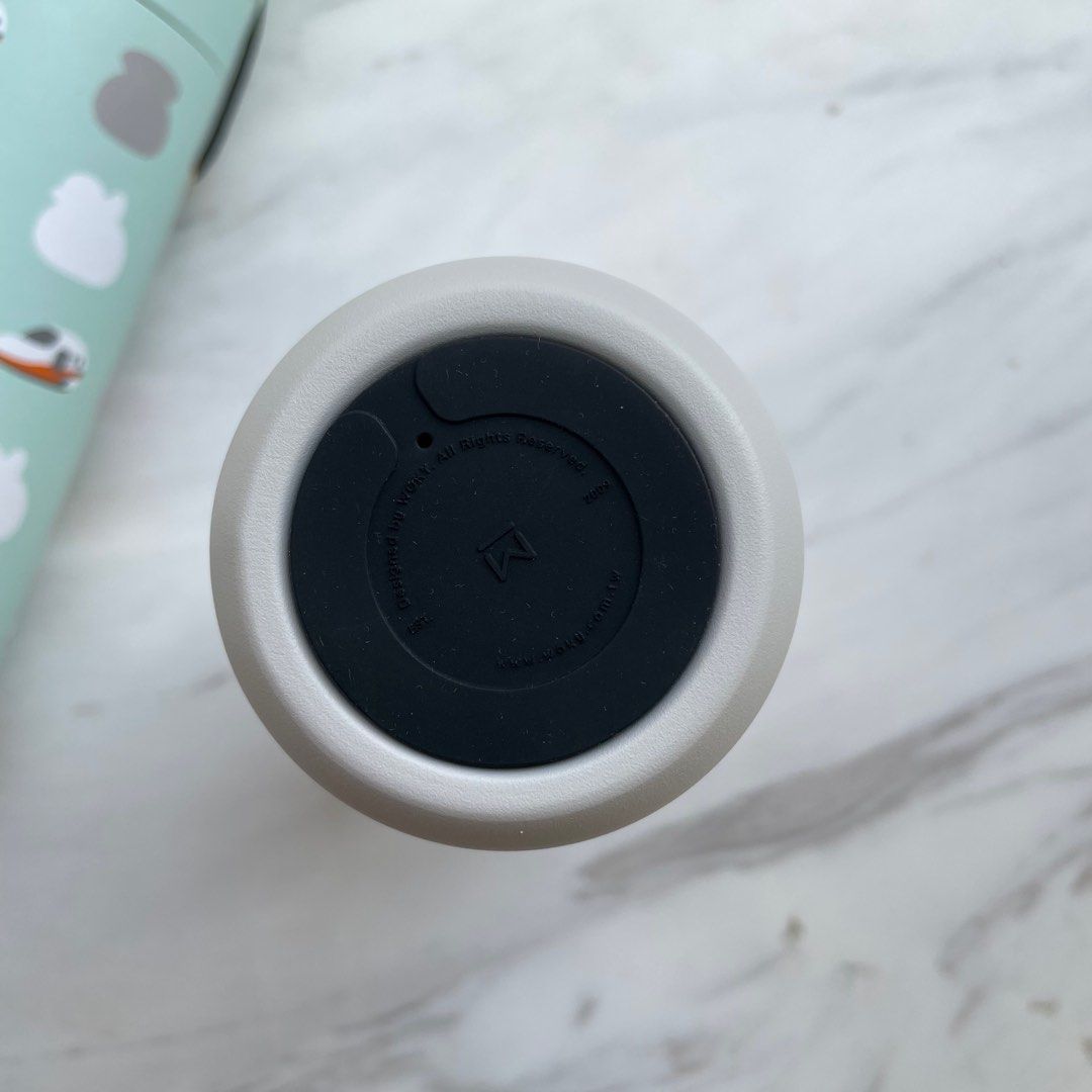 WOKY 輕量隨行陶瓷保溫瓶 台灣高鐵x卡娜赫拉 聯名 400ml, 家具及居家用品, 廚具和餐具, 水杯、水壺在旋轉拍賣