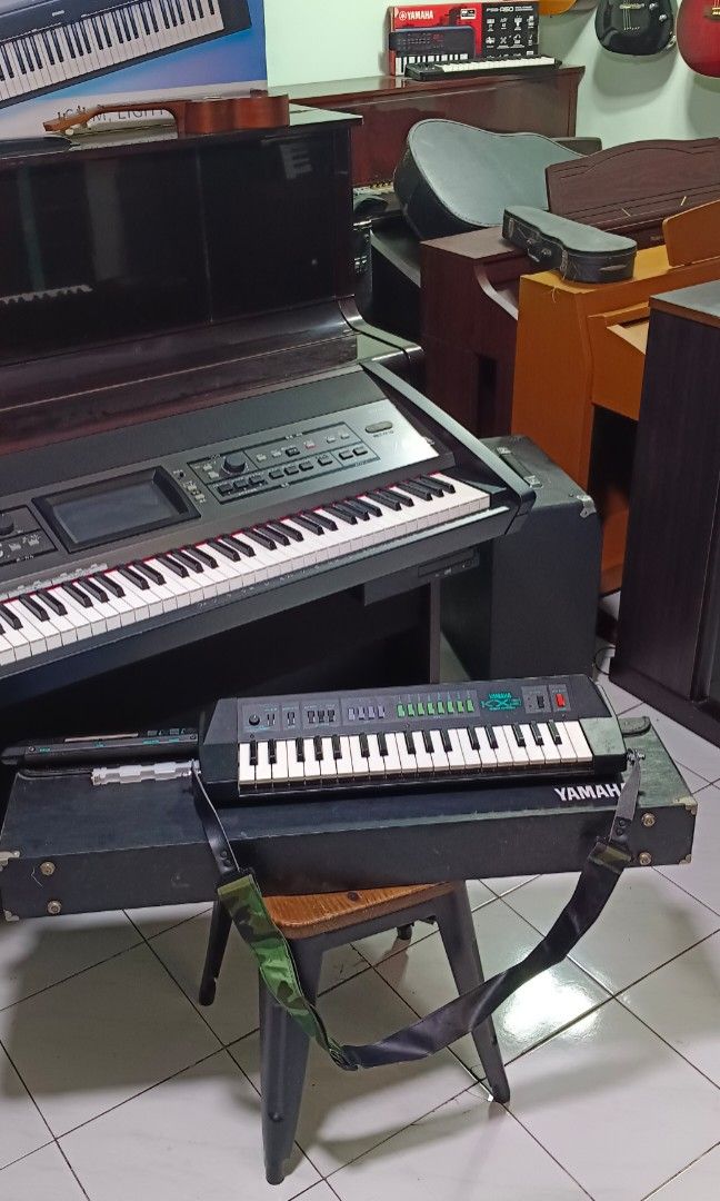 Yamaha kx5 remote keyboard controller keytar, Hobbies & Toys, Music ...