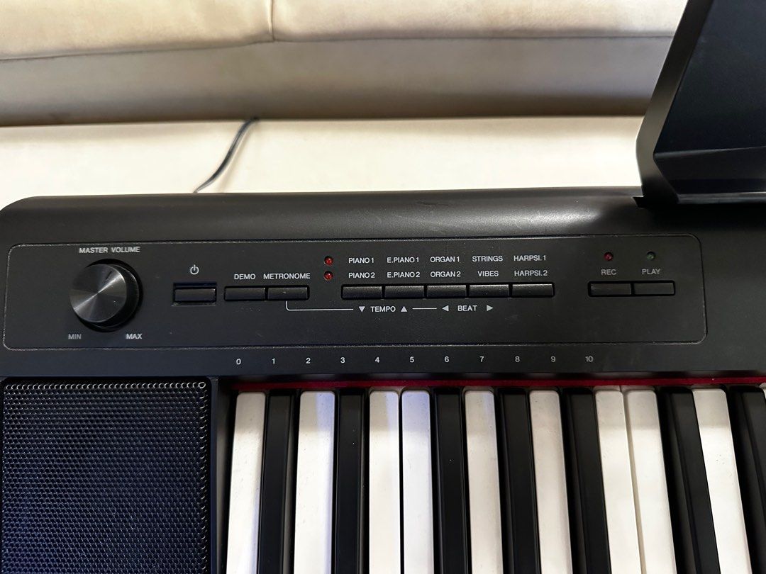 Yamaha Piaggero NP-12 Black Keyboard, Hobbies & Toys, Music & Media ...