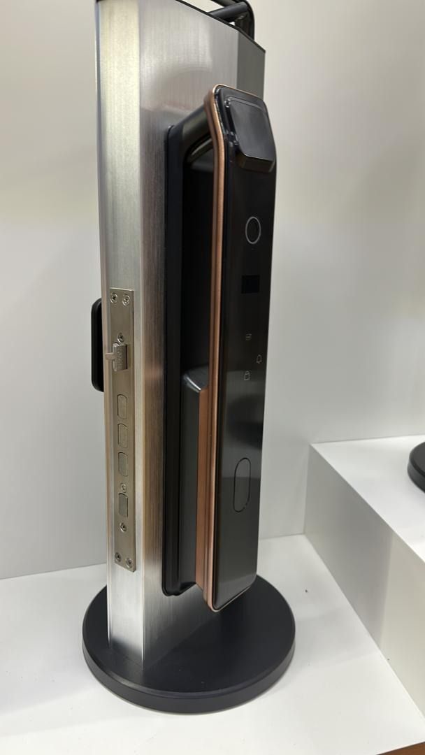 YUE x9 DOOR Fingerpritn DIGITAL LOCK [For HDB door] with installtion ...