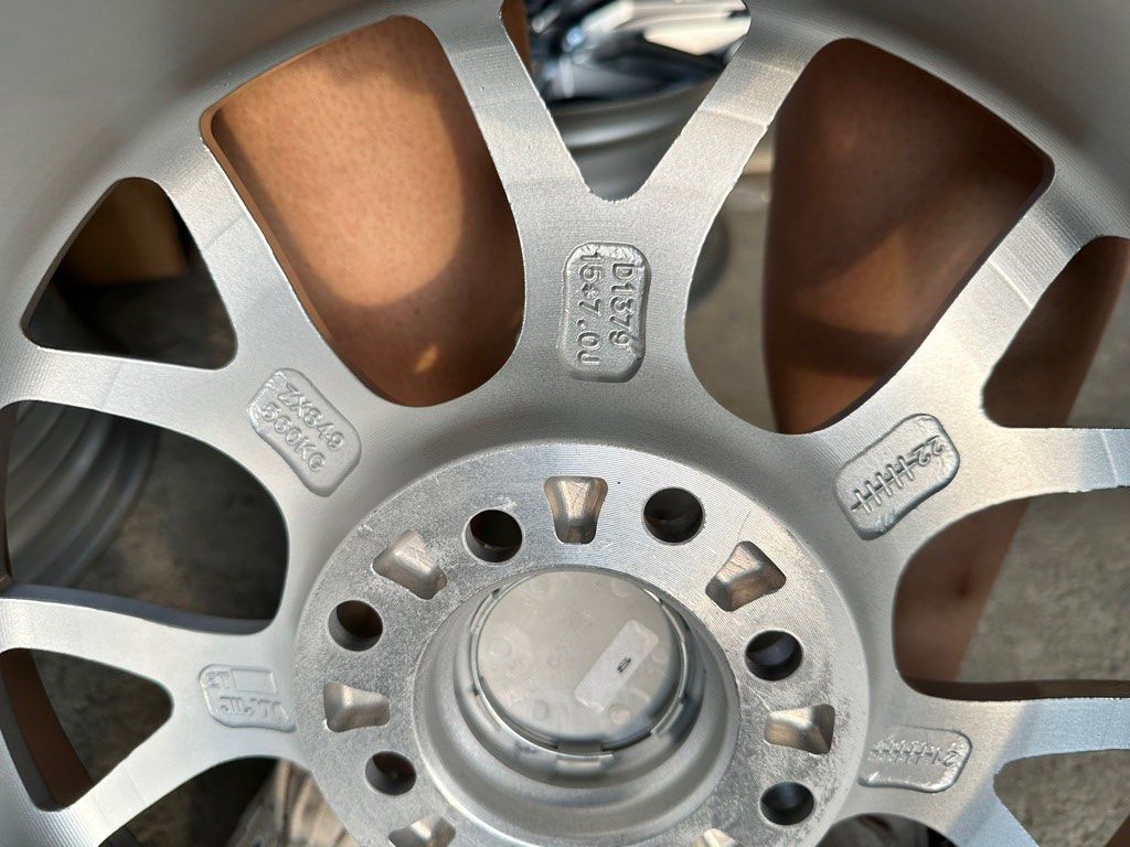 15” Rays Daytona design code 1379 Silver Mags 4Holes pcd 100-114 Bnew ...