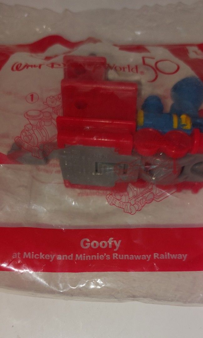 2022 Walt Disney World 50 Goofy In Runaway Railway Mcdonald's Happy ...