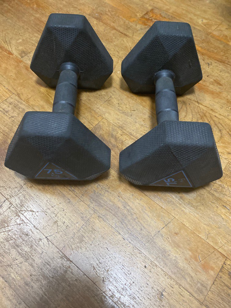 7.5kg x 2 decathlon hex dumbbells, Sports Equipment, Exercise & Fitness ...